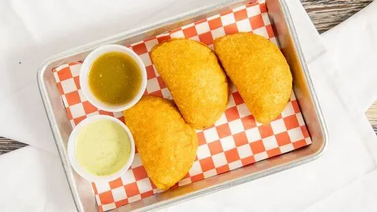 Parva Deland Colombian Bakery & Restaurant Menu | DeLand, FL | Checkle