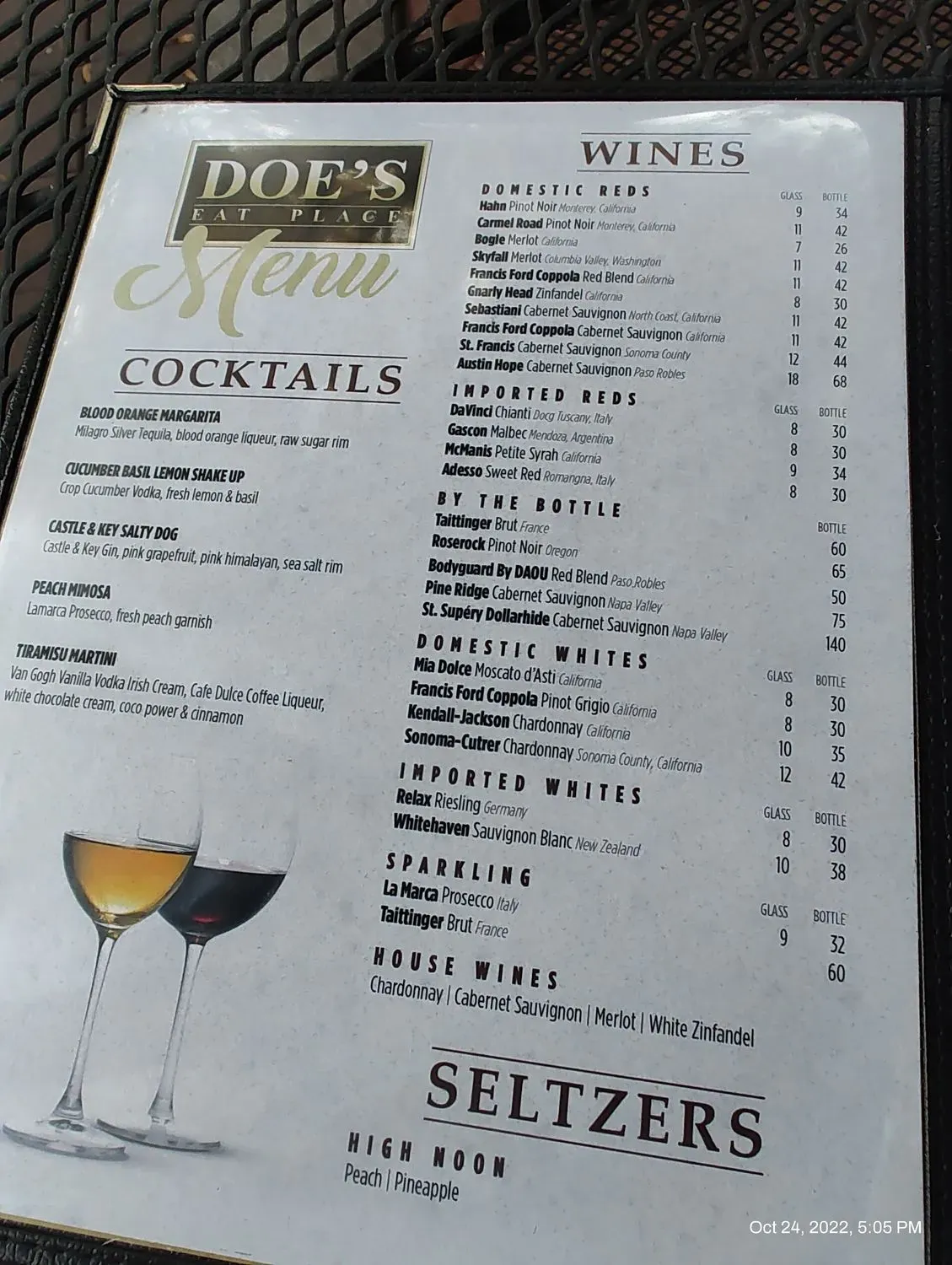 Doe's Eat Place Menu - Updated October 2025