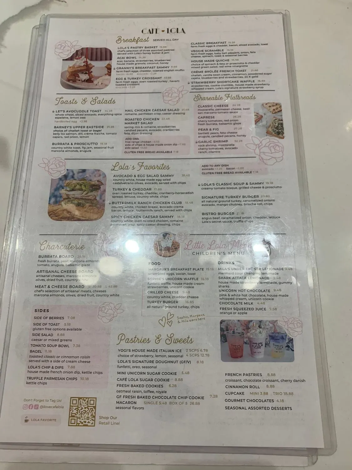 Café Lola Menu - Updated November 2025