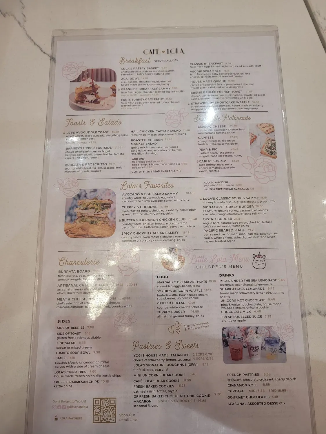 Café Lola Menu - Updated November 2025