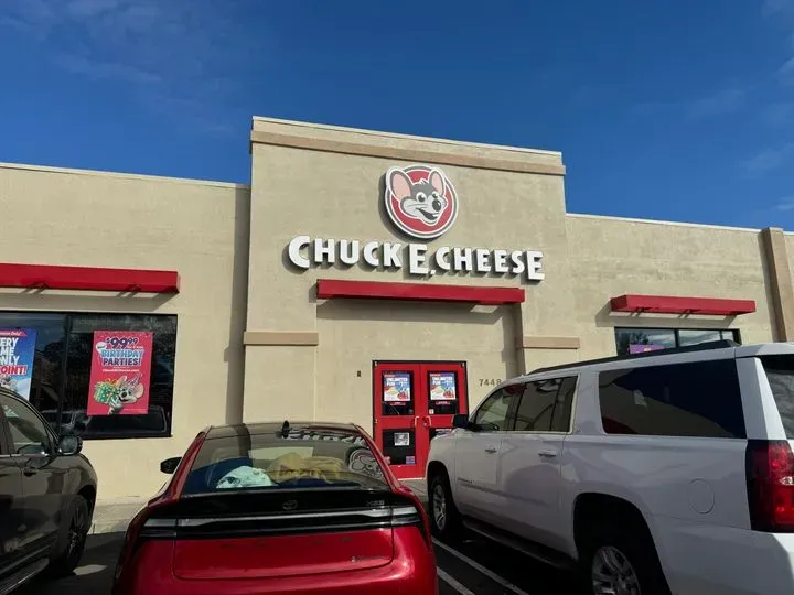 Chuck E Cheese Dublin Ca