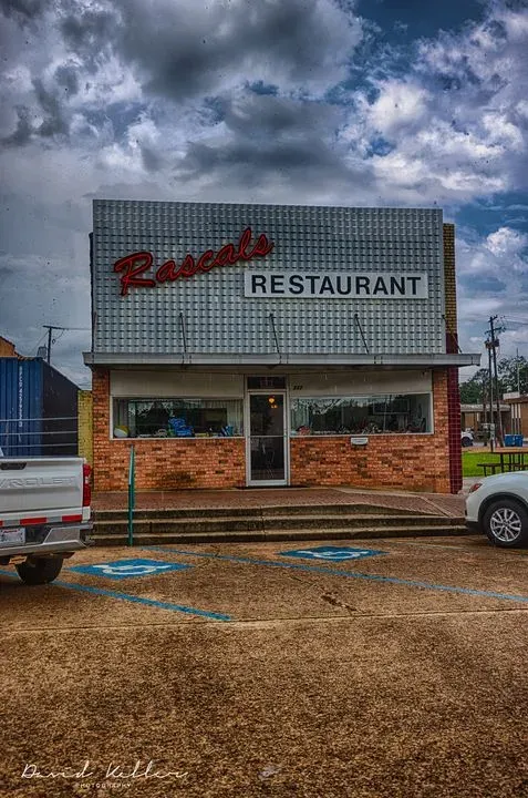 Rascals Restaurant - Vivian, LA