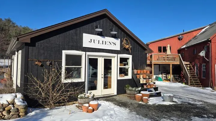 Julien's Farm Store - Updated October 2025