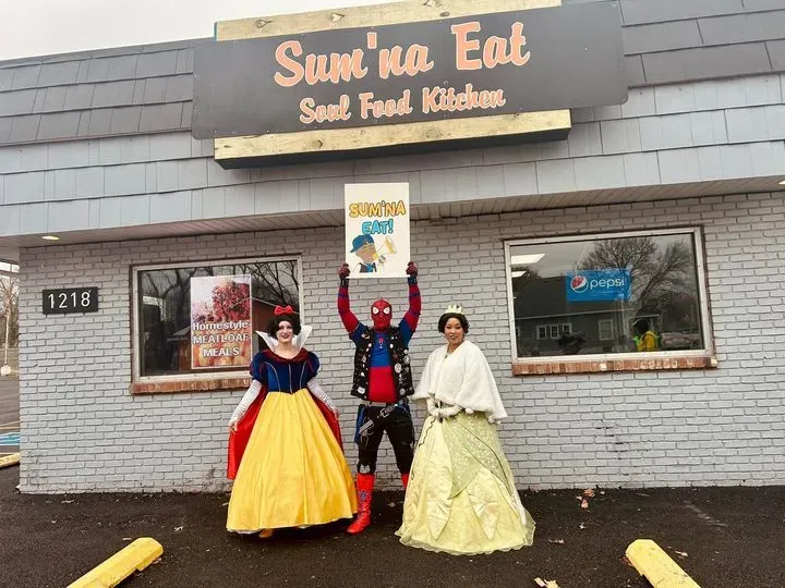 Sum’na Eat Soul Food Kitchen - Updated September 2025