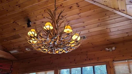 Muddy Moose Restaurant & Pub - Updated October 2025