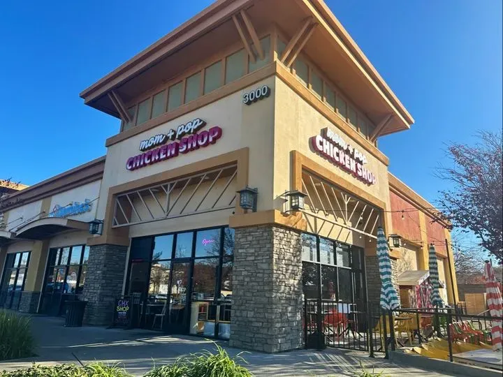 Mom & Pop Chicken Shop Cameron Park | Cameron Park, CA | Checkle