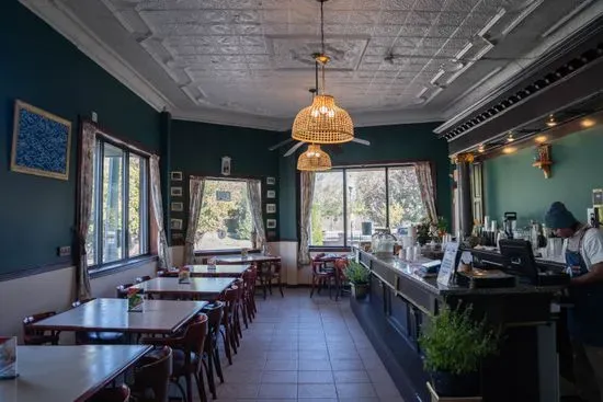 Xperience Kitchen & Cocktails - Avenel, NJ