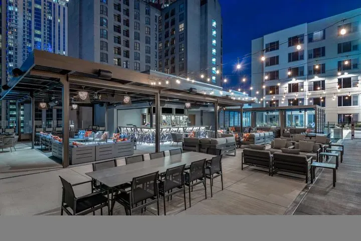 High Note Rooftop Bar | Atlanta, GA | Checkle