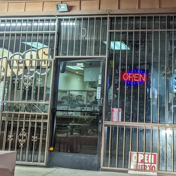 Los Chiles Mexican Restaurant | Lake Los angeles, CA | Checkle