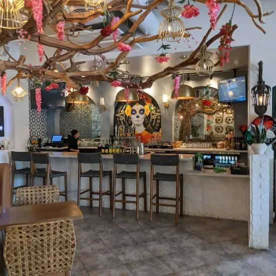 Landeros Mexican Grill + Cantina | Temecula, CA | Checkle