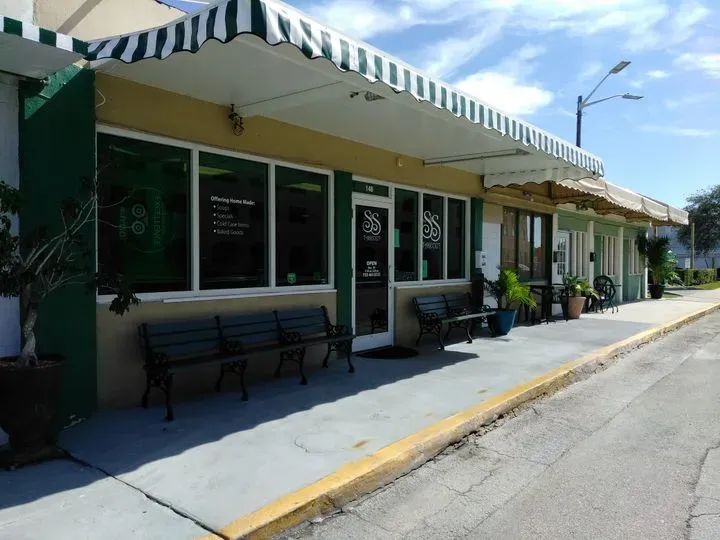 The S&S Café' & Wine Bar | Fort Pierce, FL | Checkle