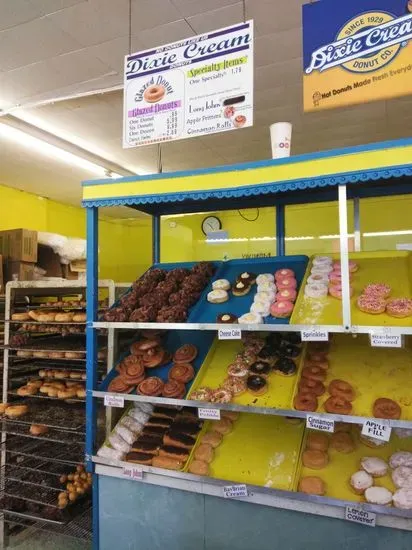Dixie Cream Donuts | Fort Pierce, FL | Checkle