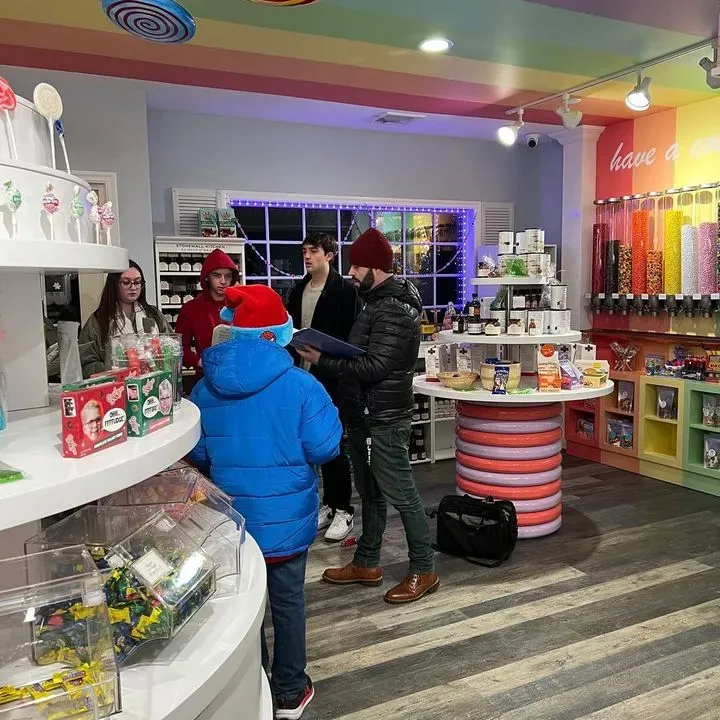 Tweets Ice Cream Café | Wading River, NY | Checkle