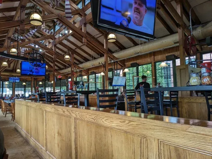 the Establishment | Chelmsford, MA | Checkle