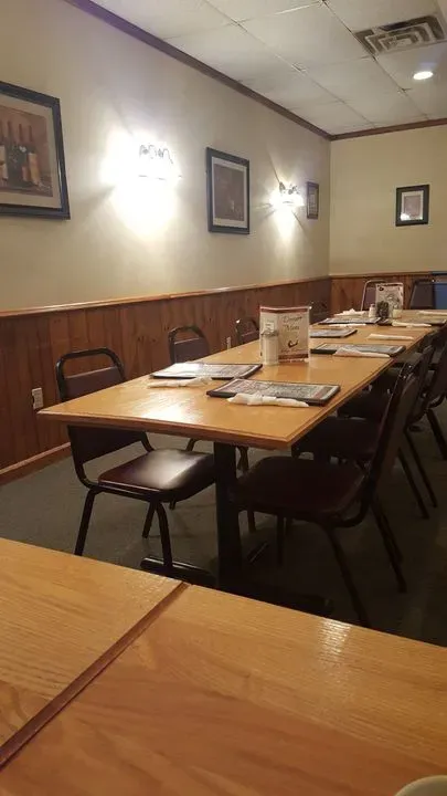 Valenza Restaurant | Albion, PA | Checkle