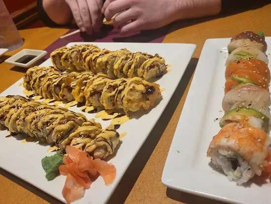 Moonlight Sushi Bar & Grill | Kansas City, MO | Checkle