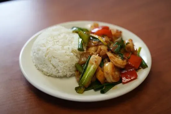 Pho Kayah | Austin, MN | Checkle