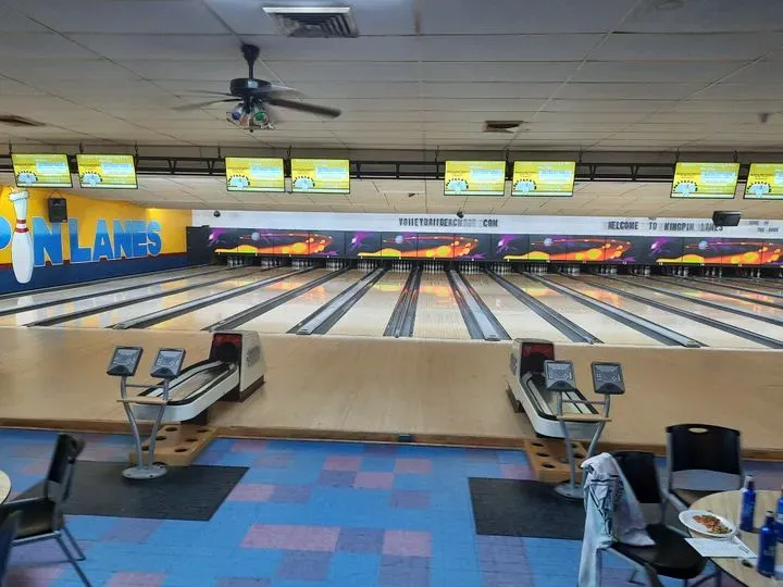 Kingpin Lanes & Brickhouse Pizza Company | Bridgeton, MO | Checkle