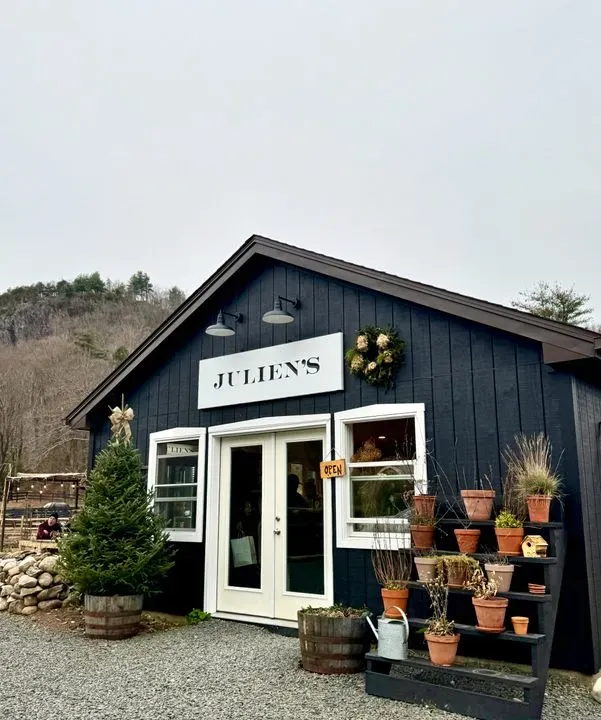 Julien's Farm Store | Granby, CT | Checkle