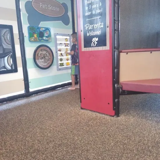 Chick-fil-A | Waterloo, IA | Checkle