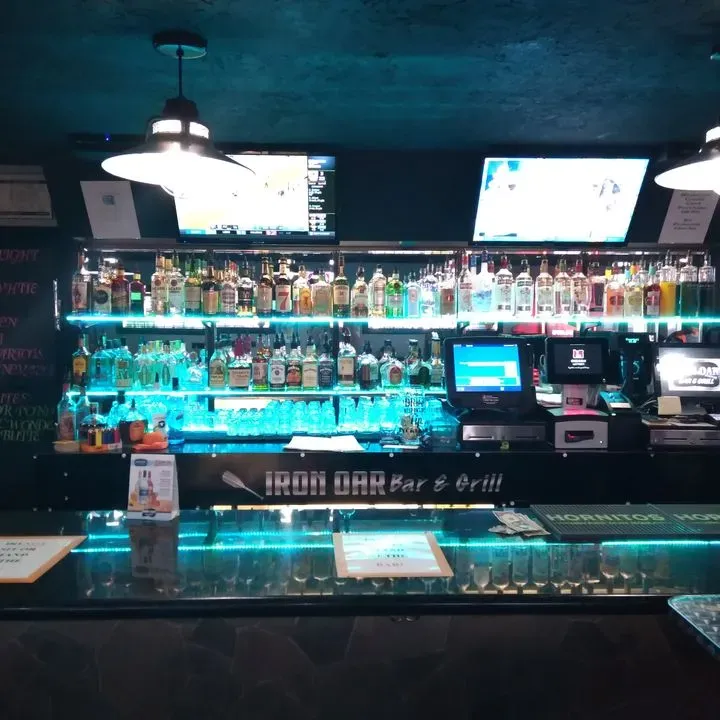 The Iron Oar Bar & Grill | Merlin, OR | Checkle