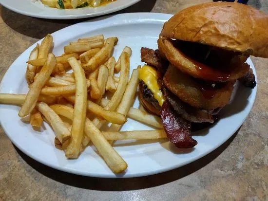 Clyde’s Wood Fired Grill | Princeton, MN | Checkle