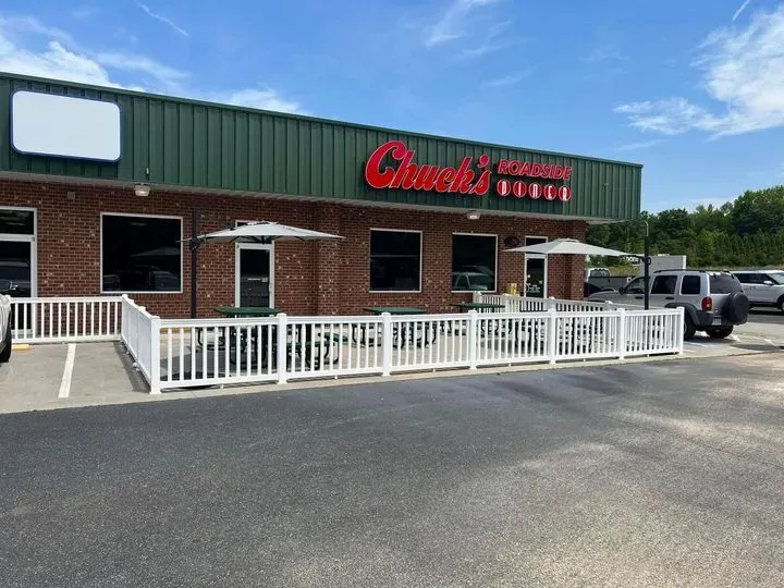 Walker's Roadside Grill - Updated September 2025