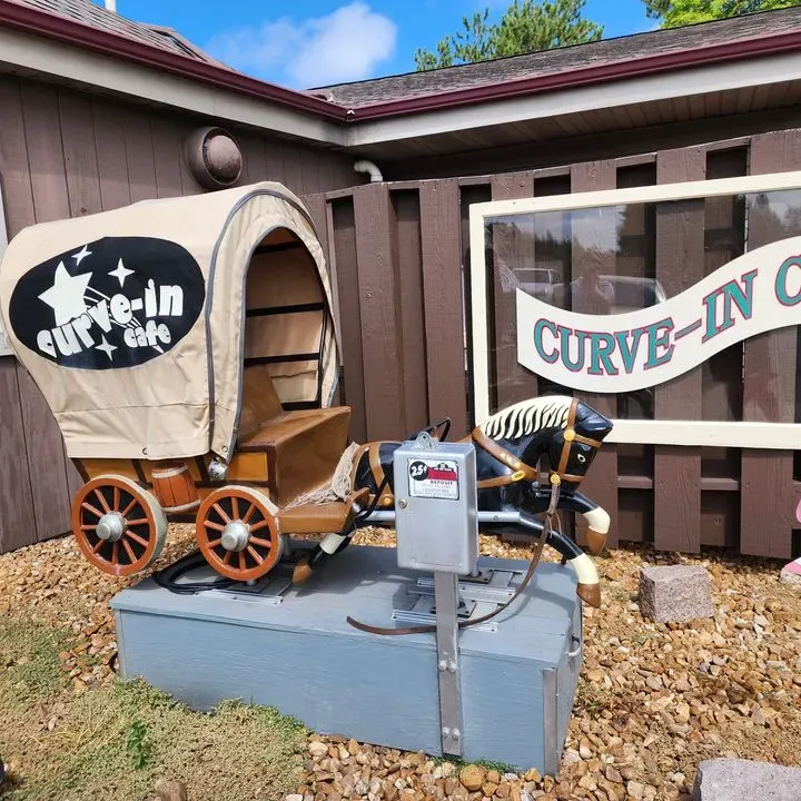 Curve-In Cafe | Redgranite, WI | Checkle