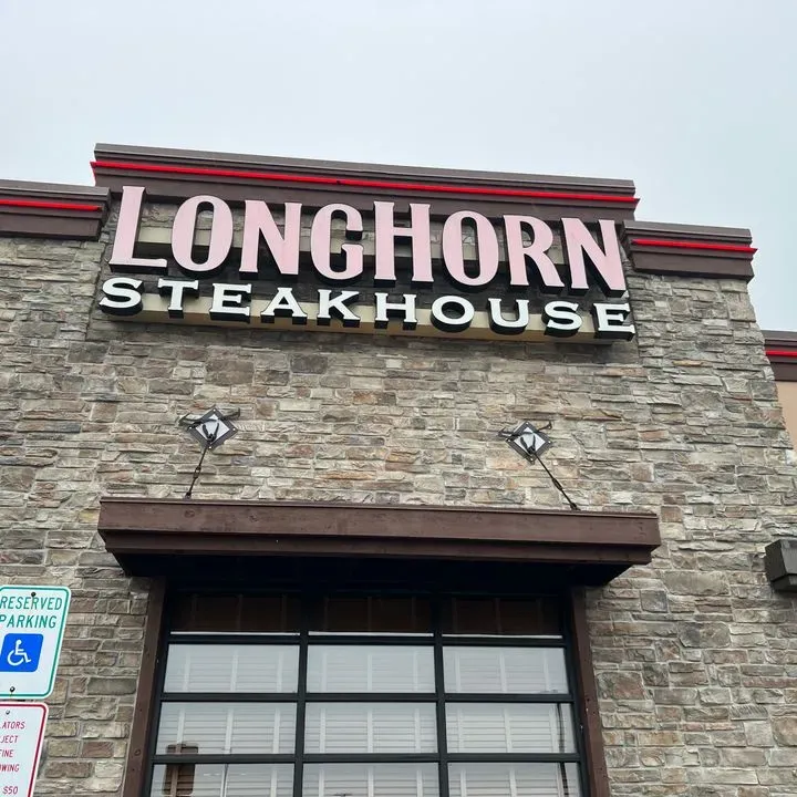 LongHorn Steakhouse | Chambersburg, PA | Checkle
