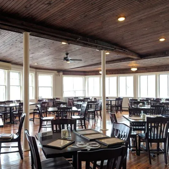 Glen Cove Hotel & Restaurant | Onset, MA | Checkle