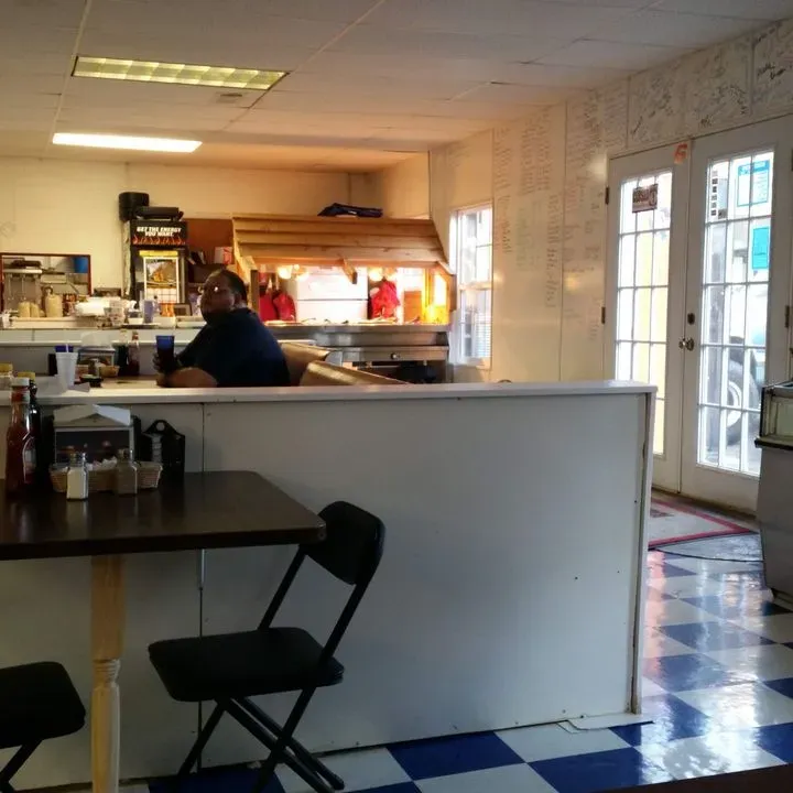 Warrior Cafe - Cotter, AR