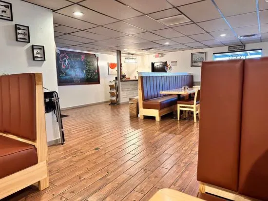 The Red Rooster LaBelle | LaBelle, FL | Checkle