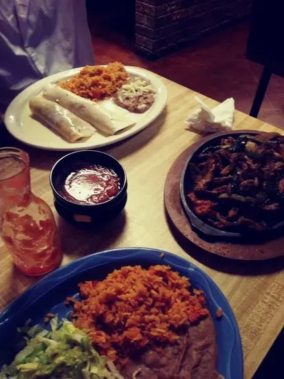 Café 94 Pizza -N- More Menu - Updated October 2025