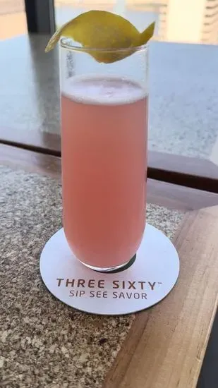 360 Rooftop Bar | St. Louis, MO | Checkle