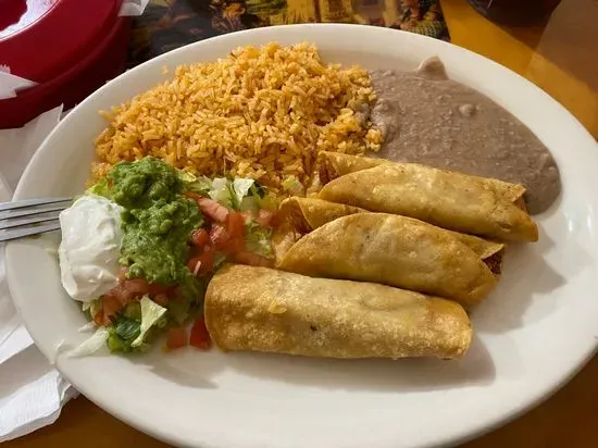 Yatzil Mexican Restaurant | San Antonio, TX | Checkle