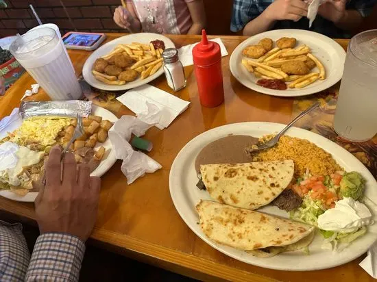 Yatzil Mexican Restaurant | San Antonio, TX | Checkle