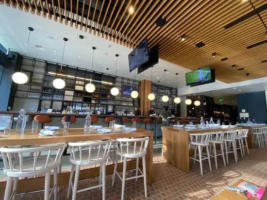 Craft75 Gastropub | Redmond, WA | Checkle