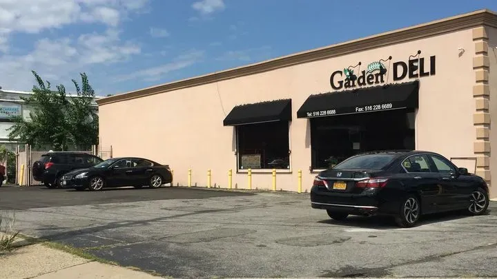 BelCrest Deli at Mitchel Field | Garden City, NY | Checkle