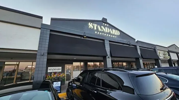 The Standard Restaurant | Toledo, OH | Checkle