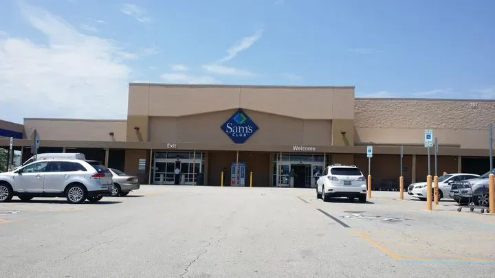 Sam S Club West Oakton Street Des Plaines Il