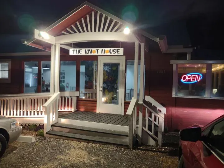 The Knot House | New Smyrna Beach, FL | Checkle