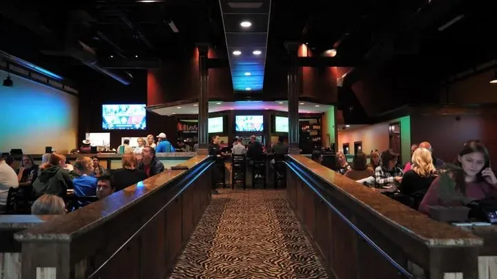 1850 Bar and Grill | Cedar Park, TX | Checkle